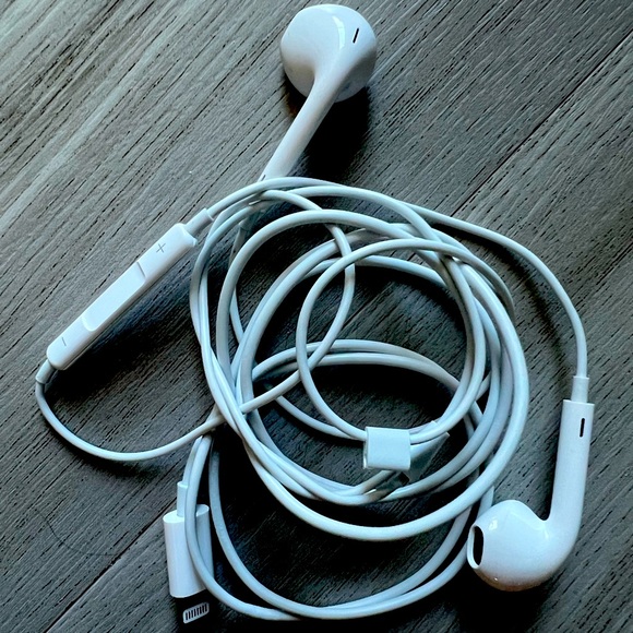 Apple | Headphones | Original Unused Apple Headphones With 35 Mm ...